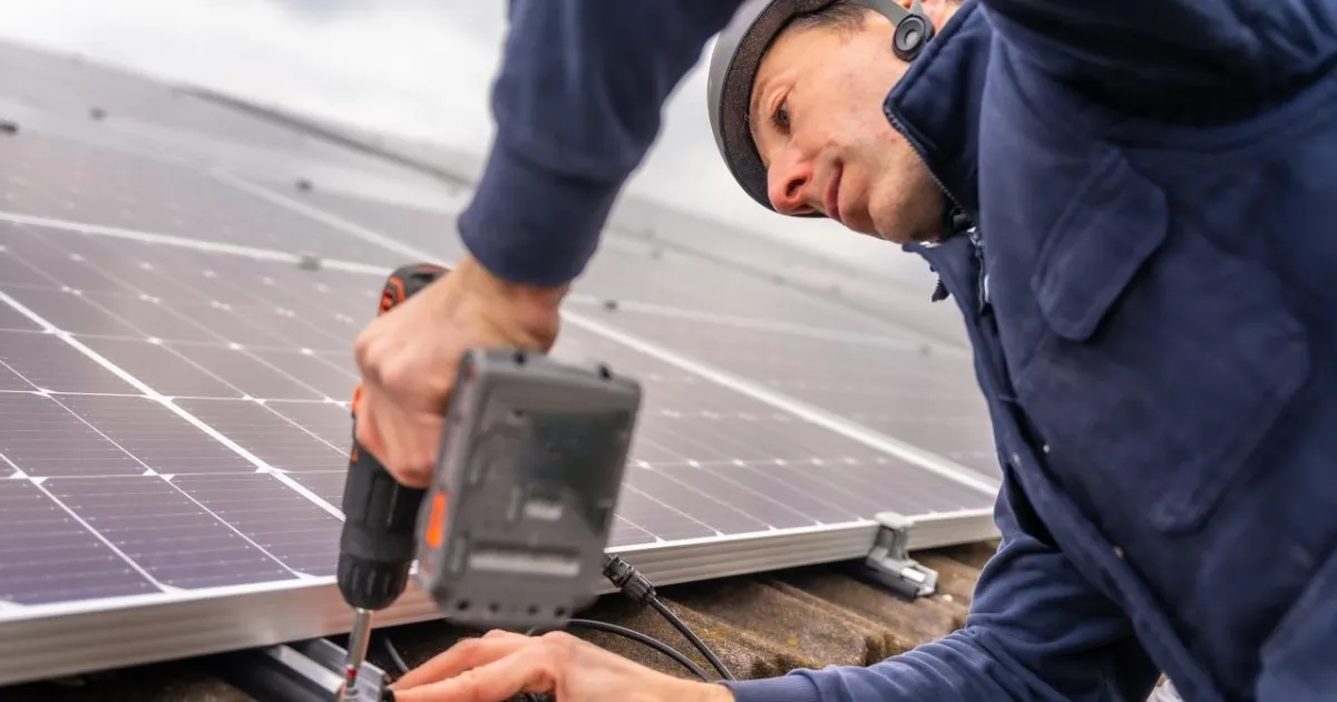 Assurance panneaux solaires au Luxembourg : guide complet